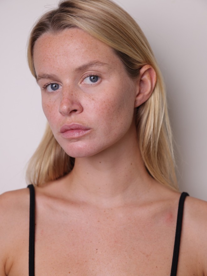 SHOWCAST Model Agency [Women - Female Models]