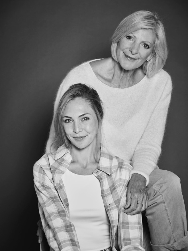 SHOWCAST Model Agency [Women - Female Models]