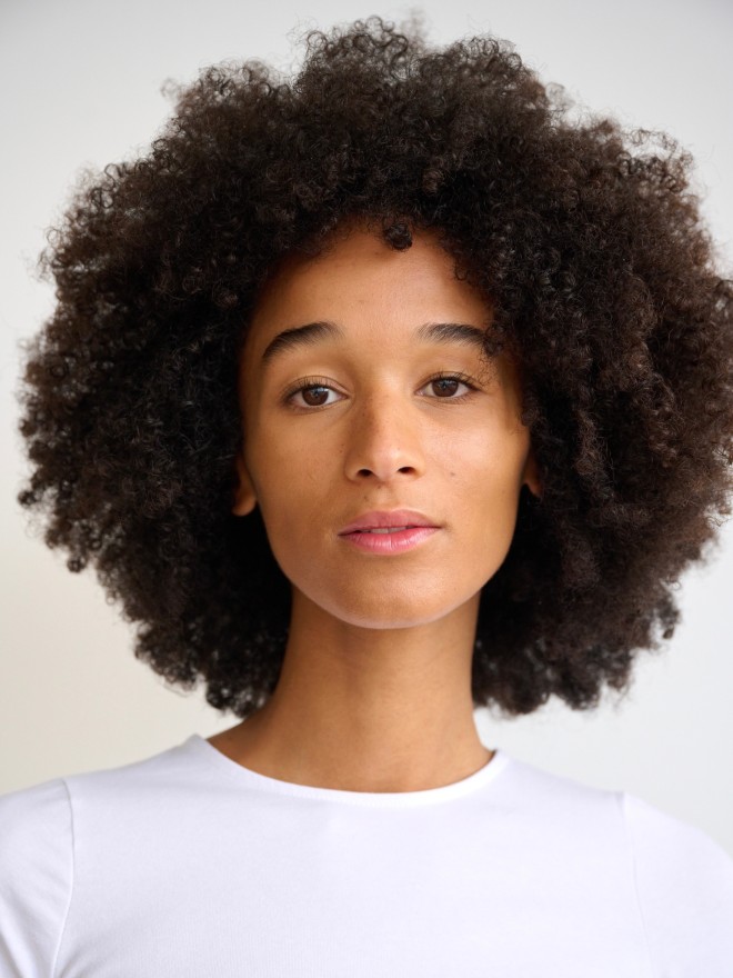 SHOWCAST Model Agency [Women - Female Models]