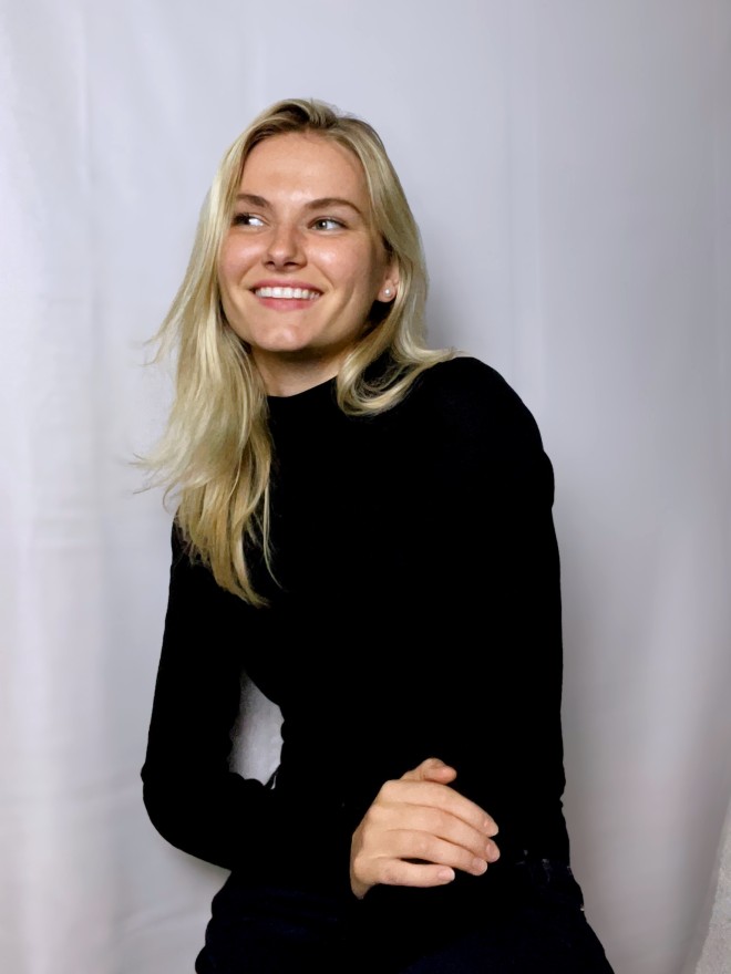 SHOWCAST Model Agency [Women - Female Models]